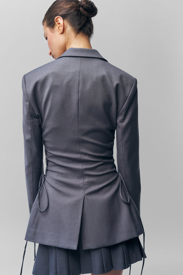 Delila Blazer – Guizio